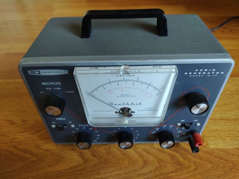 Signal generator - Heathkit IG-72 - Audio Frequency tone | Reverb