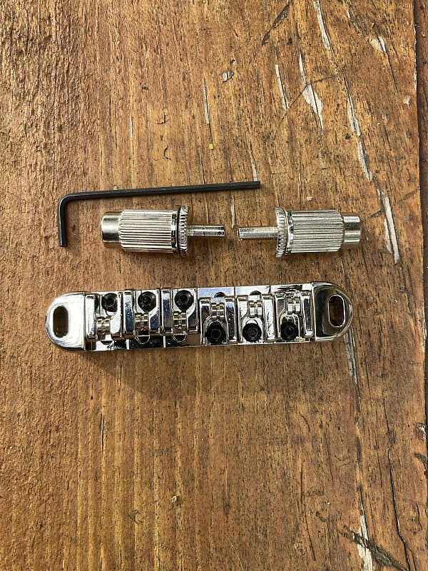 Wilkinson Locking Roller Bridge - Chrome | Reverb
