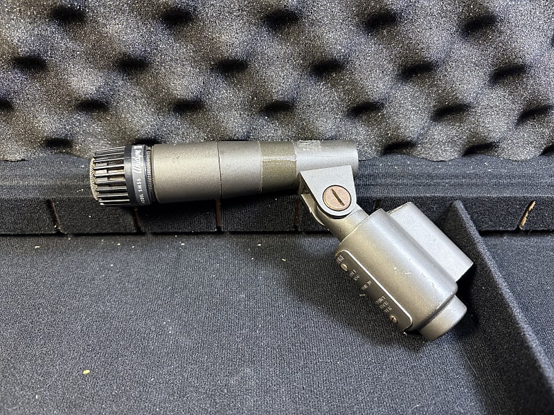 Shure SM-56 - Grey | Reverb