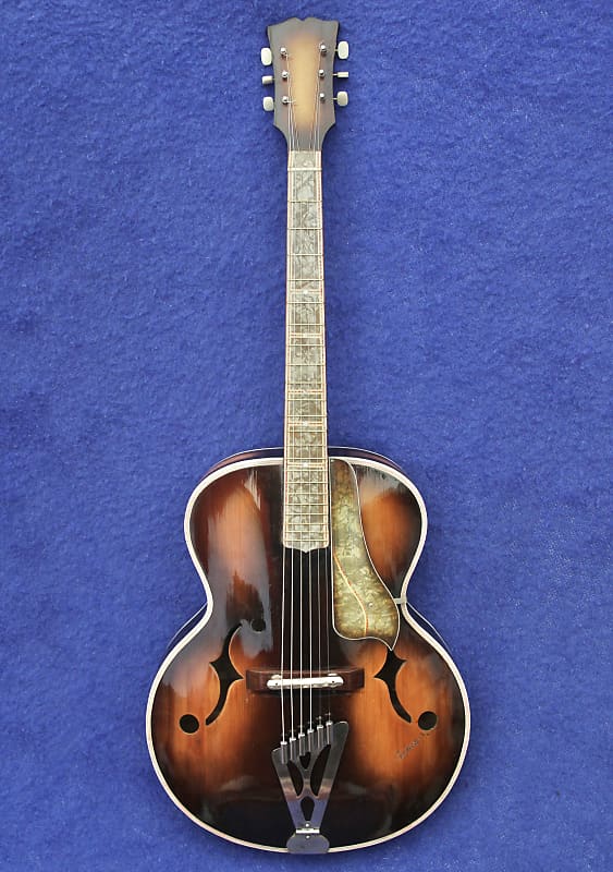 🇮🇹 Unique / 1938 Calace / Nice and loud sounding / | Reverb Australia