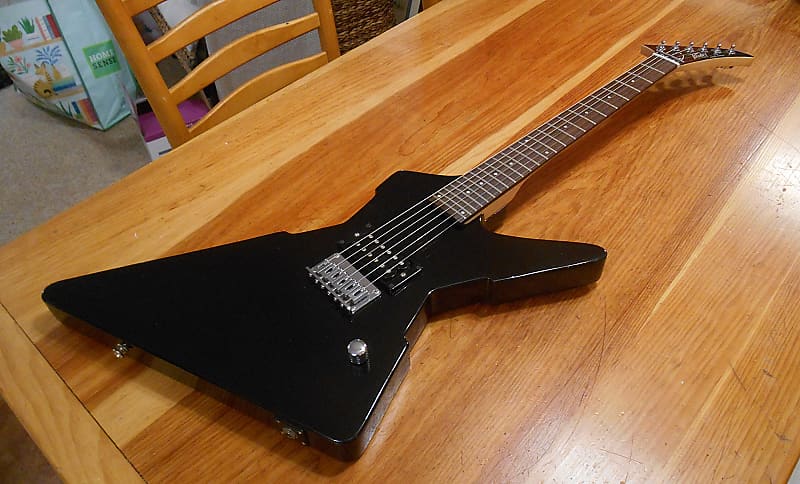 Peavey Rotor Special. 3/4 Size Guitar. Gloss Black. Gig Bag. | Reverb