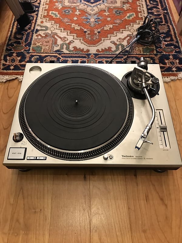 Technics SL-1200MK2 Turntable | Reverb