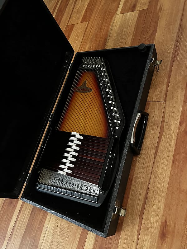 *XMAS CHEER* Sekova 15 Chord Chromaharp MIJ w/ OHSC | Reverb Australia