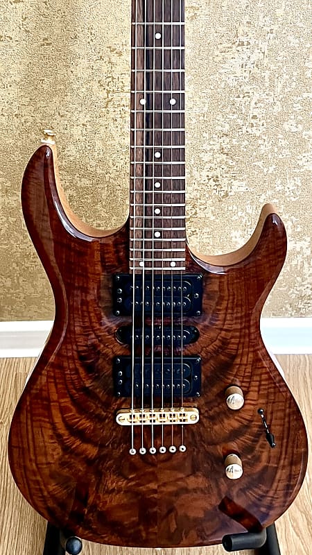 Kiesel DC 2018 - FIGURED CLARO WALNUT TOP/ROYAL EBONY | Reverb