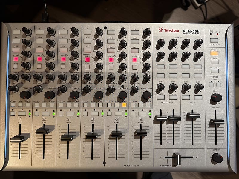 Vestax VCM-600 2000's - silver | Reverb