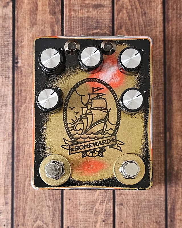 Hello Sailor Effects FreeRange - Black over fiesta red over | Reverb