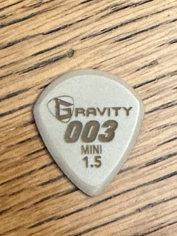 Gravity Gold 003 Pick - Mini 1.5mm | Reverb