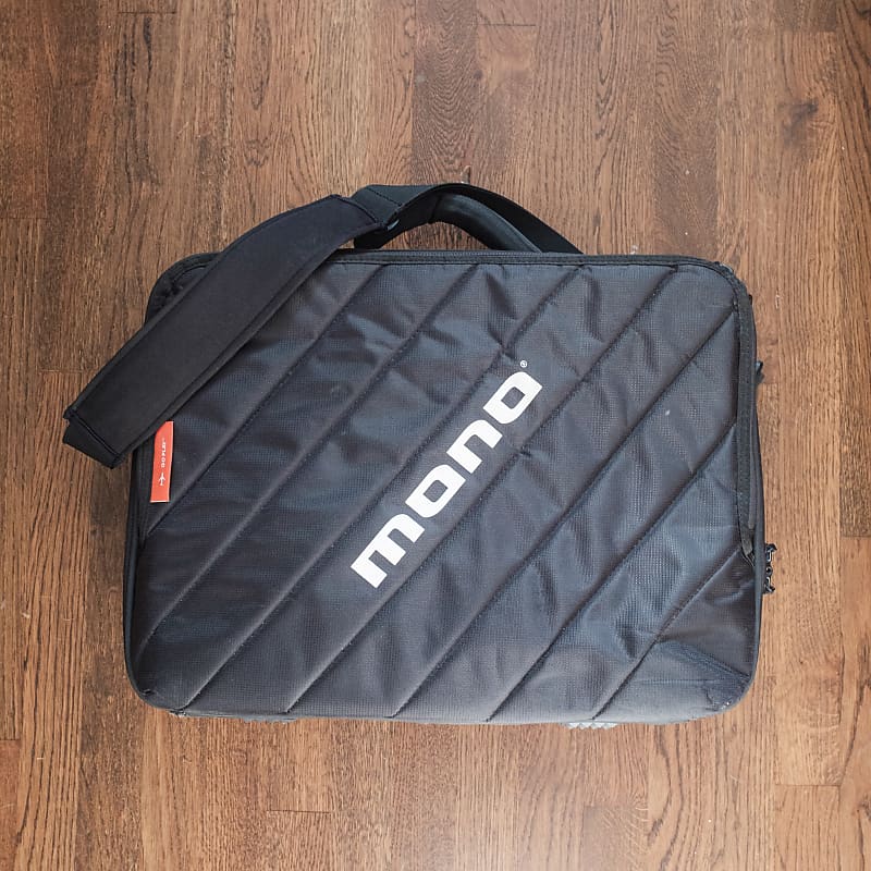 Mono Club 2.0 Case w/ Pedaltrain Classic JR. 2022 - Black | Reverb