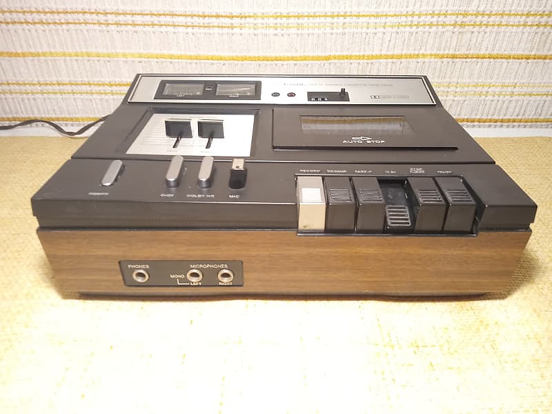 Realistic SCT-17 Cassette Tape Deck Vintage Japan 70s Top | Reverb