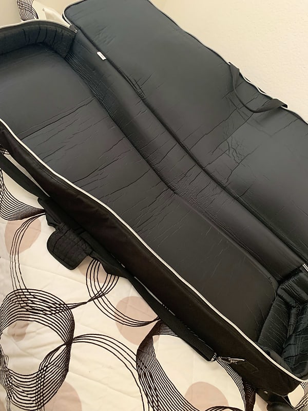 Road Runner RXP15KB Gig Bag keyboard case. 88 Key 2012 Black | Reverb