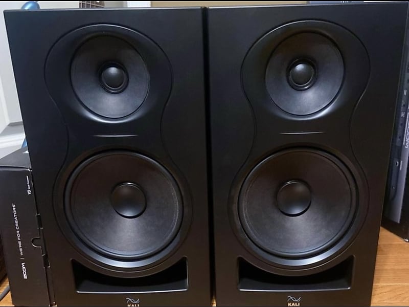 Kali Audio kali audio IN-8 v2 3 way studio monitor-pair - | Reverb