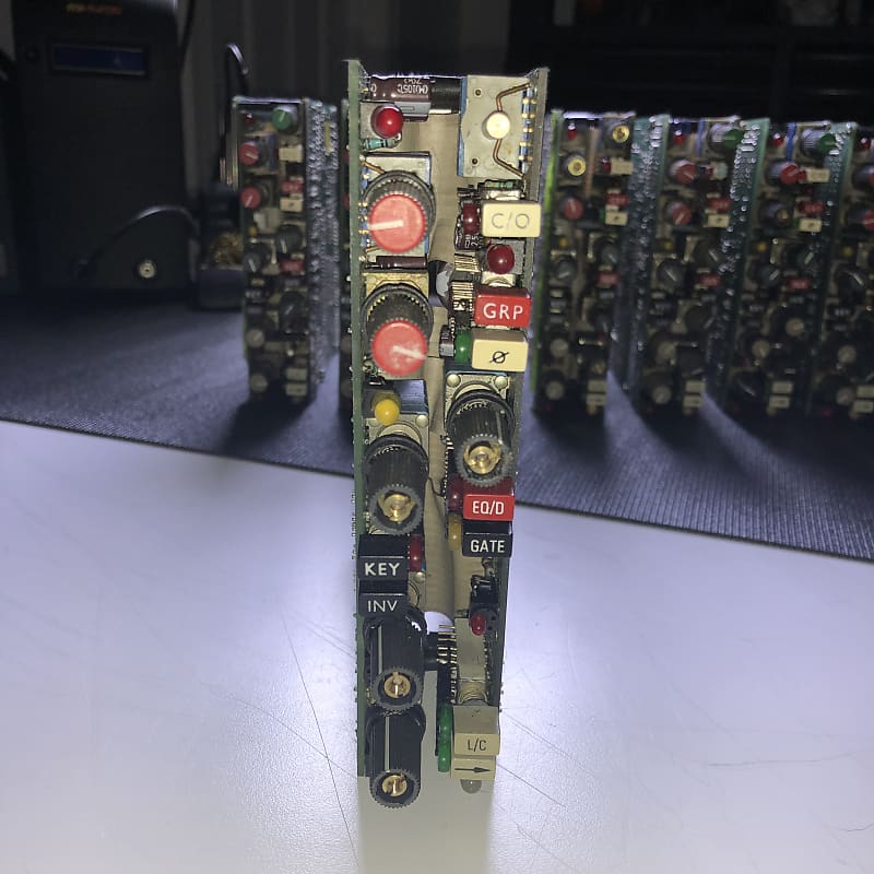 Neve V2 series mic pre/line input and dynamics module 1984. | Reverb