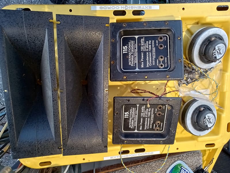 Peavey Parts Package 2-22A Drivers 2-CH3 Horns 2-115 | Reverb