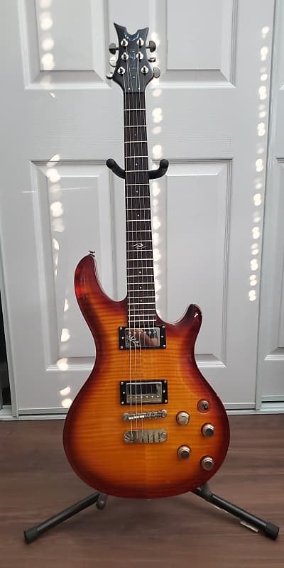 Dean Hardtail Select Trans Amberburst Electric Guitar +Dean | Reverb