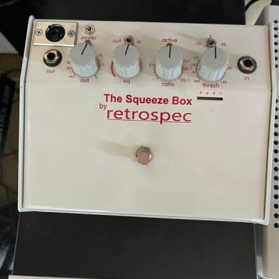 Retrospec Squeeze Box Optical Compressor | Reverb