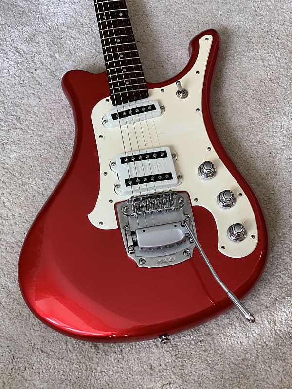 Yamaha SGV-300 2000s Candy Apple red | Reverb UK