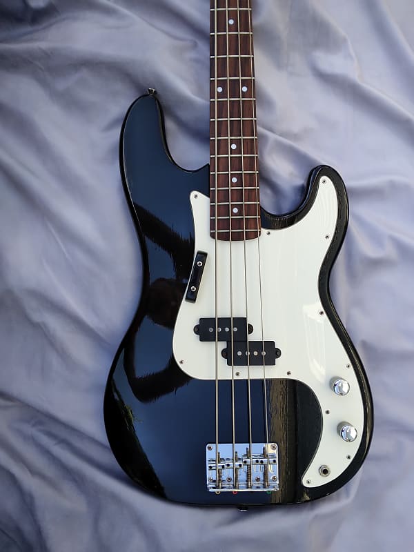 Vintage, Rare, Samick "Stages 5" Precision Style 4 String | Reverb