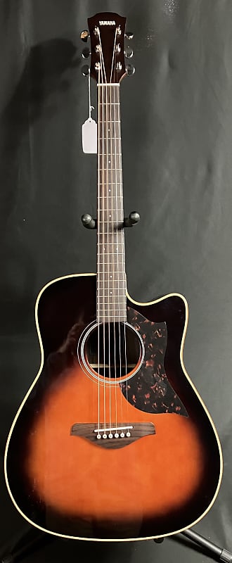 Yamaha A1R Dreadnought Cutaway Acoustic-Electric | Reverb Canada
