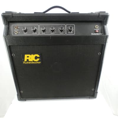 Used Acoustic G120DSP Solid State Guitar Amps | Reverb