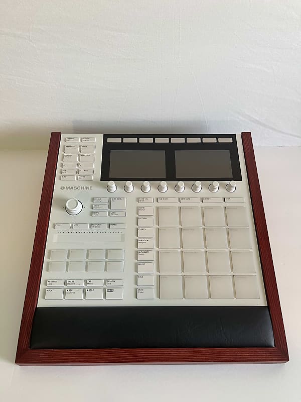 ABOUT TO TAKE DOWN AND KEEP - Native Instruments Maschine MK3 | Reverb