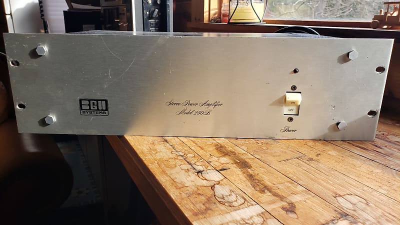 BGW Model 250b 250w Power Amp | Reverb