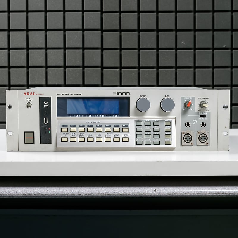 Akai S1000 1988 - white | Reverb