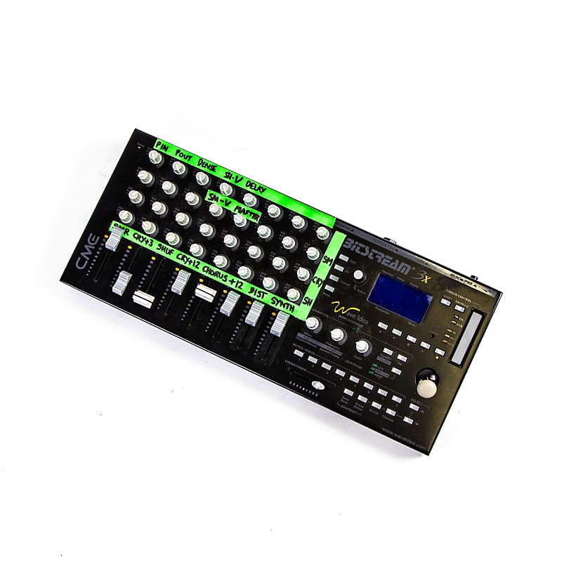 Wave Idea CME Bitstream 3x Owned by Oneohtrix Point Never | Reverb