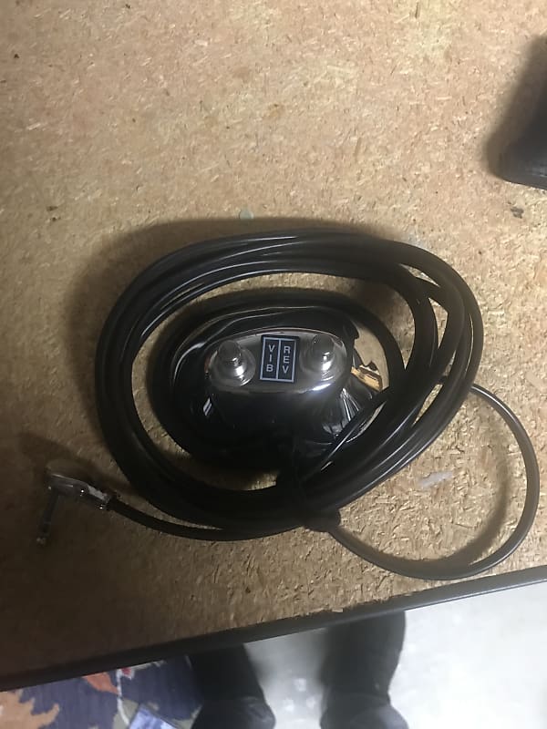 Fender ‘65 DRRI footswitch | Reverb