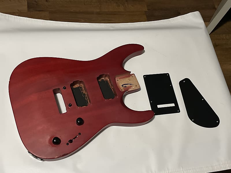 2021 Jackson JS22 DKA JS Series Red Stain Semi Loaded | Reverb UK