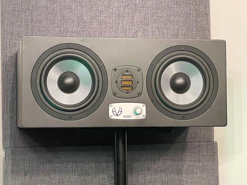 2x EVE Audio SC307 6.5" 3-Way Active Studio Monitors, Pair | Reverb