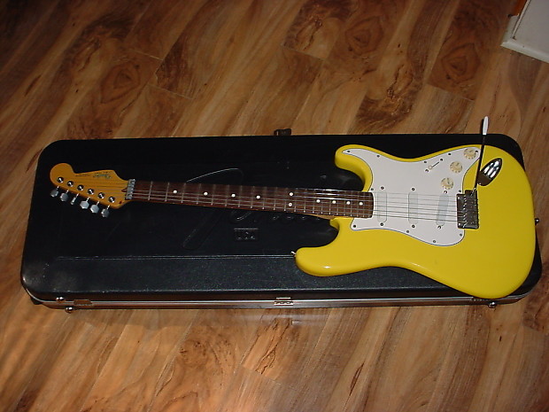 Fender Stratocaster E4 1987 Strat Plus Grafitti Yellow | Reverb