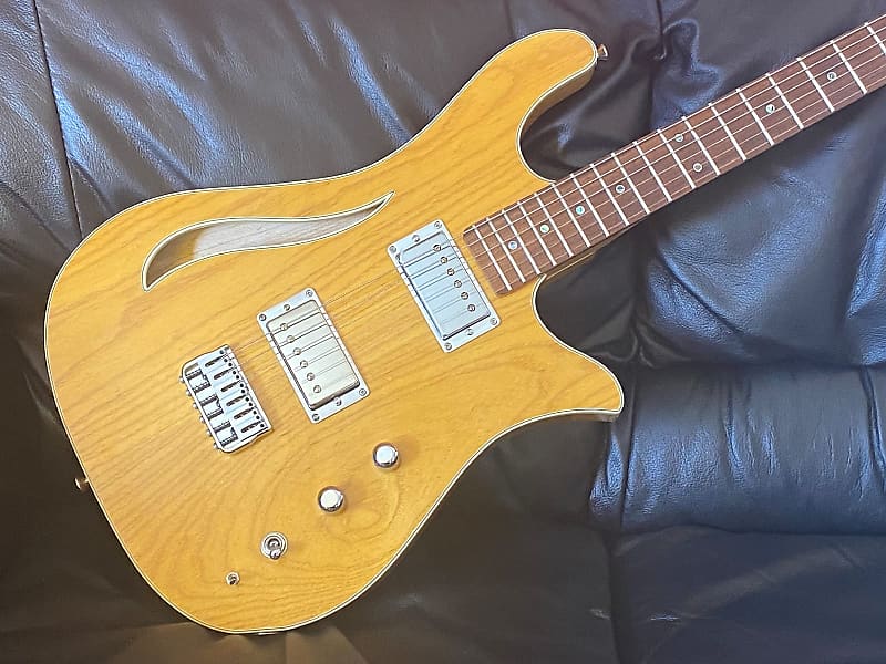 Soloway Swan Amber | Reverb