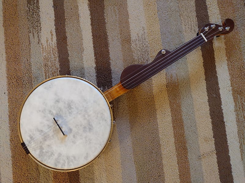 Thumpy Banjo - Pre-Order - Short-Scale - Fretless - Nylon | Reverb UK