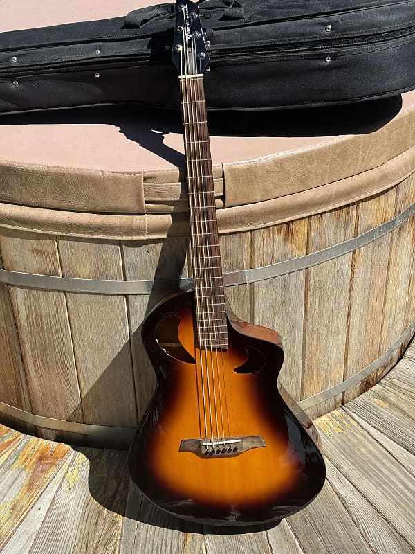 Avante by Veillette Baritone 2012s - Sunburst | Reverb