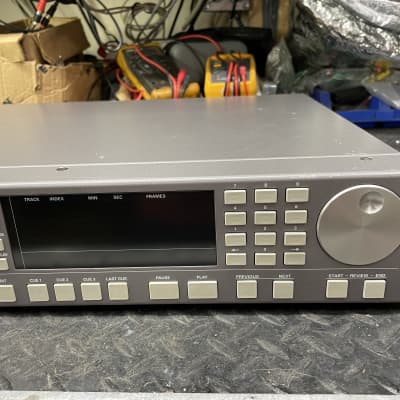 Studer D731 PRO rack mount CD player- SERVICED! 1988 | Reverb