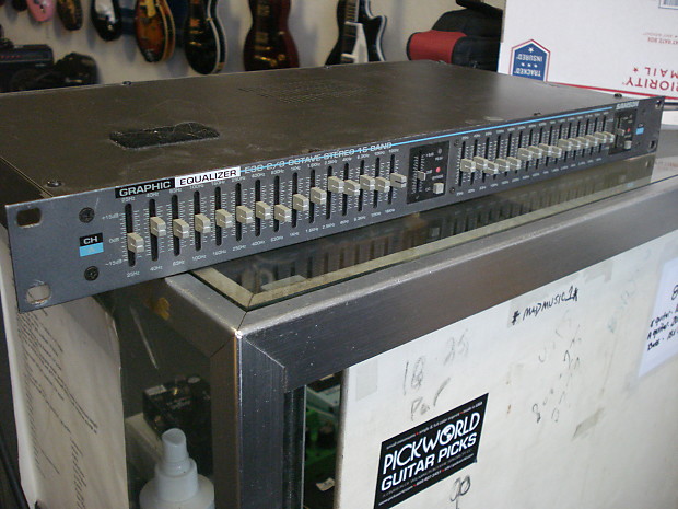 Samson E30, 2/3 Octave Stereo 15 Band Graphic Equalizer, Eq, | Reverb