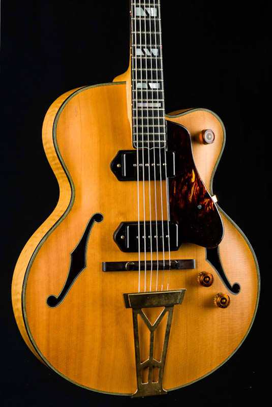 Triggs 16 Custom Cutaway Archtop Carved Adirondack Spruce | Reverb UK