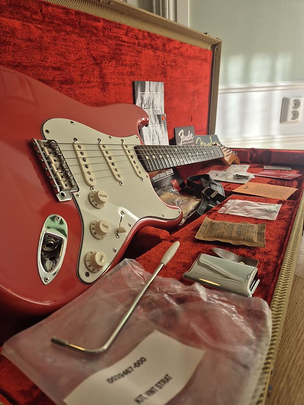 Fender Stratocaster AVRI '62 - ICONIC FIESTA RED! - Nitro | Reverb