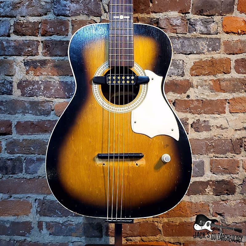 Silvertone Atomic Rubber Bridge Parlor Guitar (1960s - | Reverb Canada