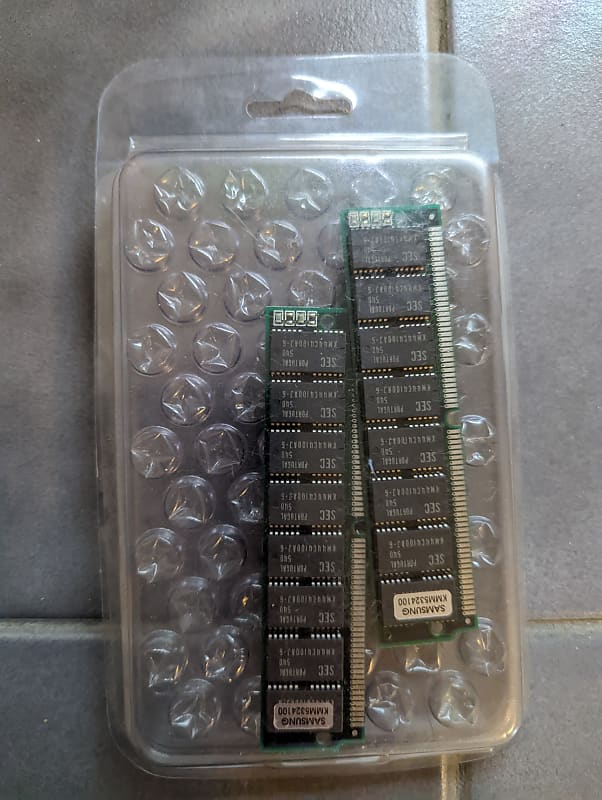 Two 16MB RAM simm modules for Music Samplers (KMM5324100) | Reverb