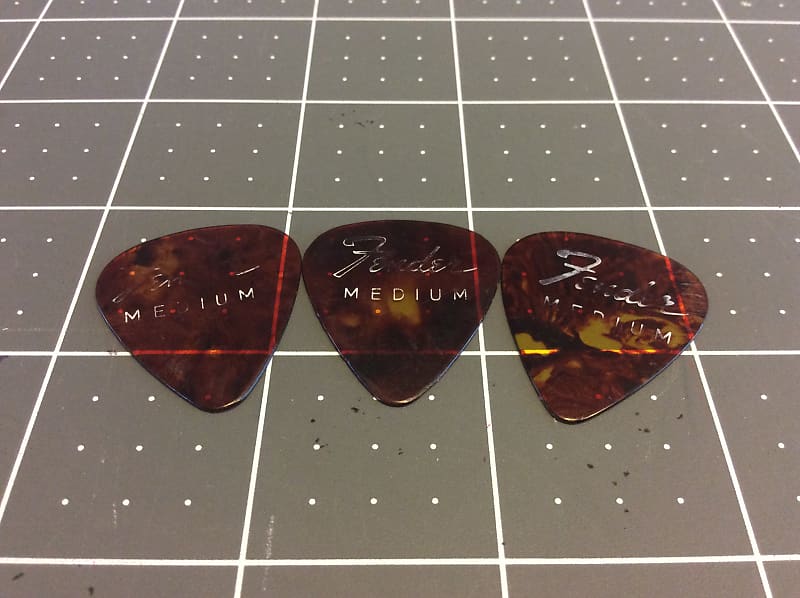 Fender Tortoise Shell Picks-sixties | Reverb