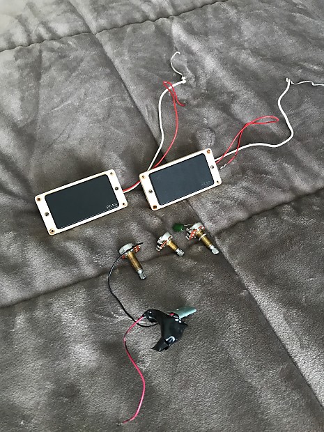 EMG 81 and 85 Set w 25 k Pots | Reverb
