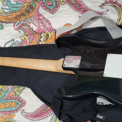 First Act Strat ME301 Black | Reverb