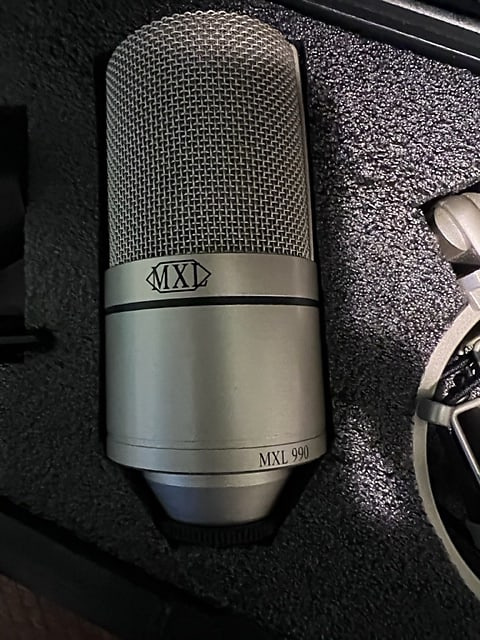 MXL 990 Condenser Microphone 2000s - Metal | Reverb