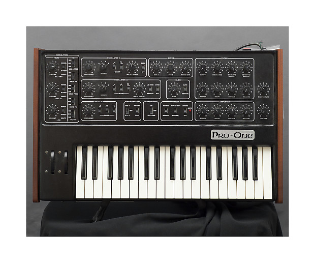 Sequential Circuits Pro-One Black/natural | Reverb