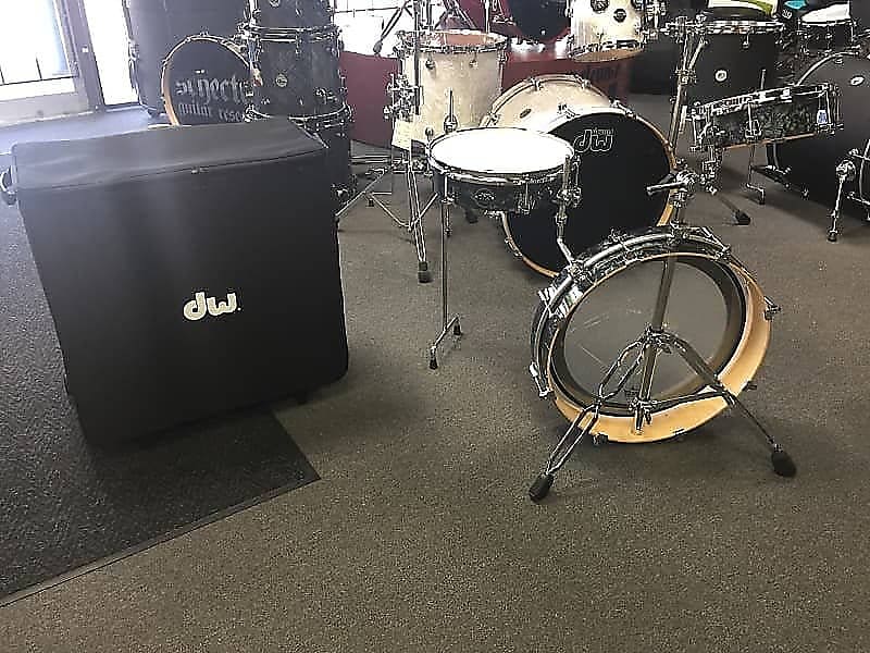 DW Performance Series 3 Piece Low Pro Performance Series Kit | Reverb