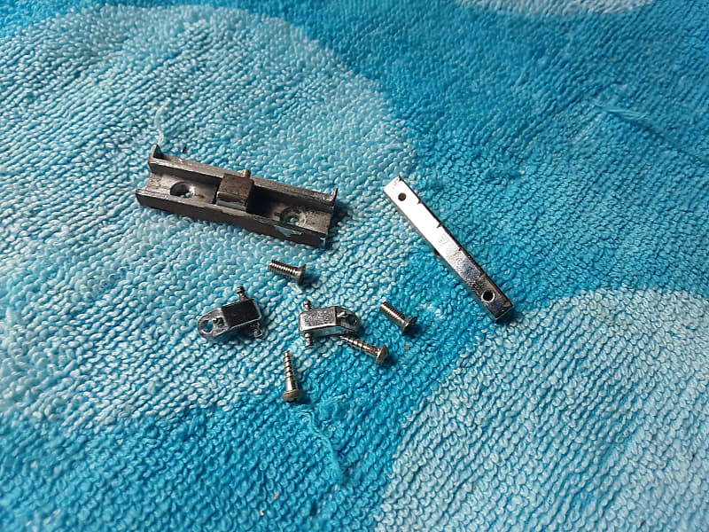 Fender System III Stratocaster 1985 Japan nut string trees | Reverb