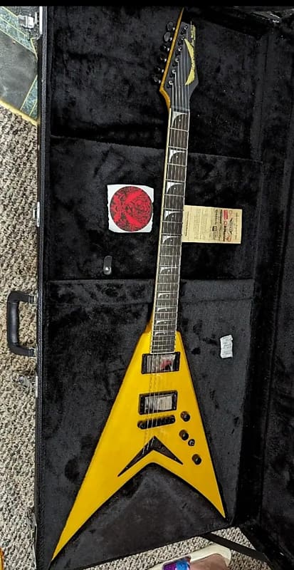 DEAN DAVE MUSTAINE VMNT 2018 Limited Edition Trans Amber | Reverb