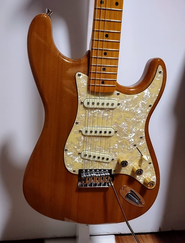 Stagg Stratocaster - Natural | Reverb