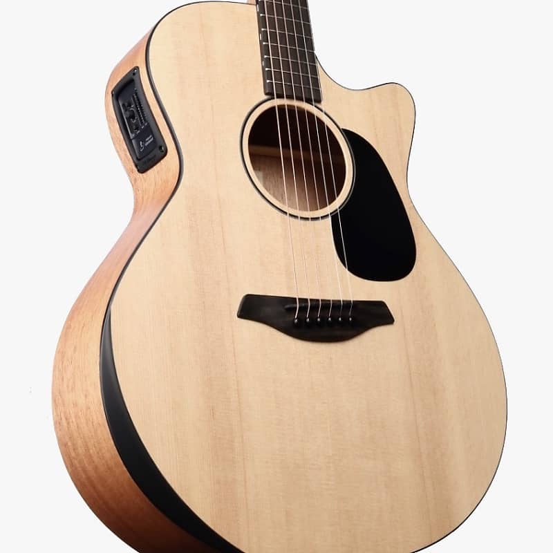 Furch Violet Deluxe Gc-SM Sitka Spruce / Mahogany with Stage | Reverb